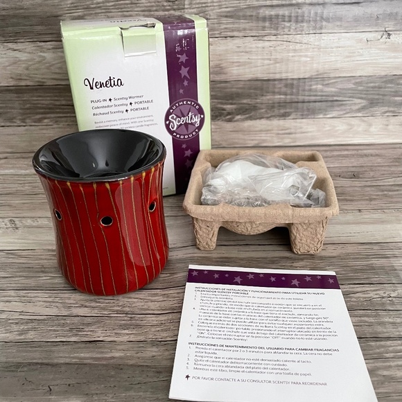 Scentsy | Accents | Scentsy Venetia Red Mini Warmer Wall Plug In ...
